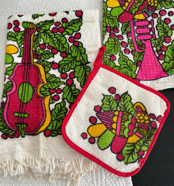 Kitchen towel sets with pot holders store