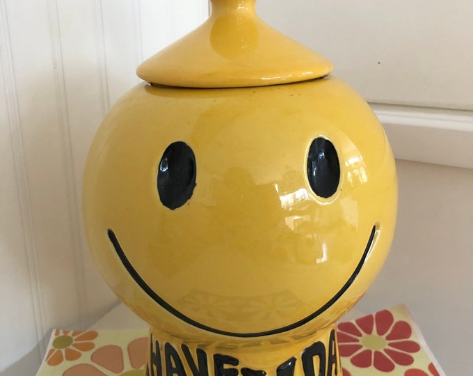 Mccoy Smiley Face Cookie Jar/have a Happy Day Smiley Cookie Jar/smiley ...
