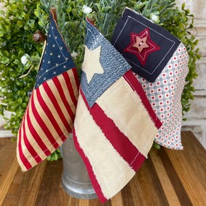 Primitive American Flags, Primitive Americana Flag, Patriotic Table ...
