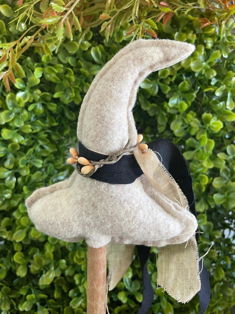 Primitive Witch Hat Decor, Witch Hat Shelf Sitter, Halloween Tiered ...
