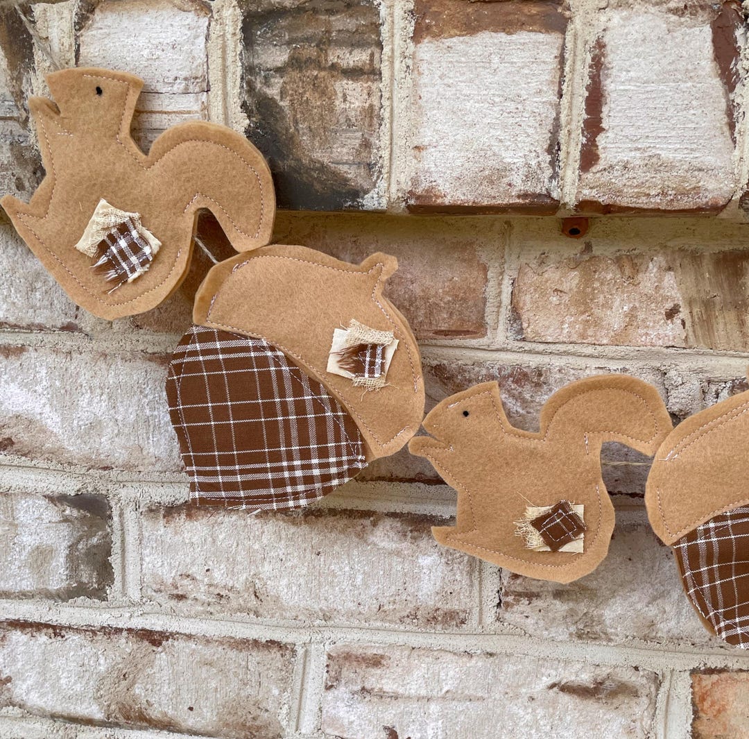 Acorn Garland, Felt Squirrel Garland, Acorns, Fall Farmhouse Decor ...