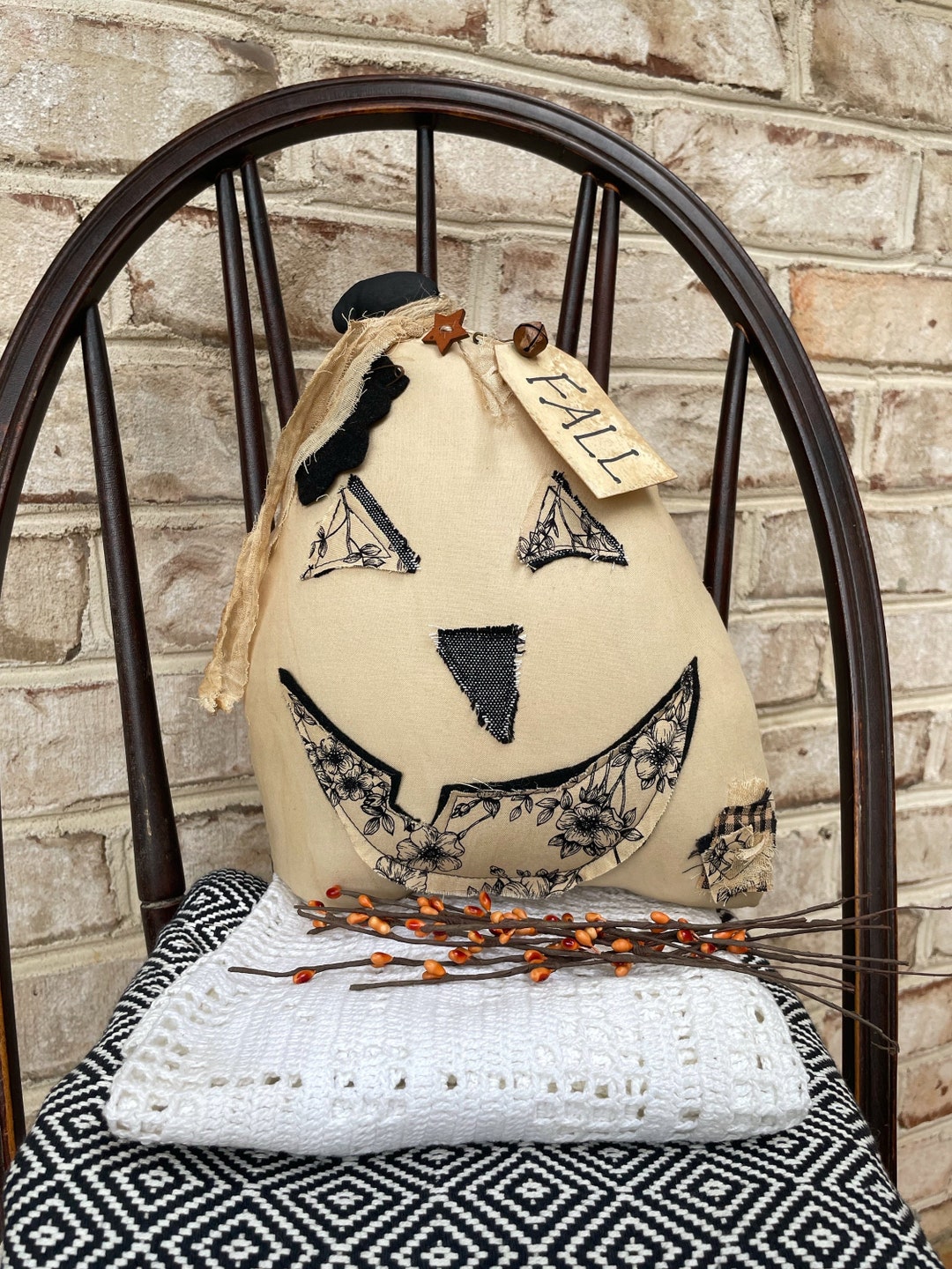 Primitive Jack O Lantern, Black and White Pumpkins, Fall Decor ...