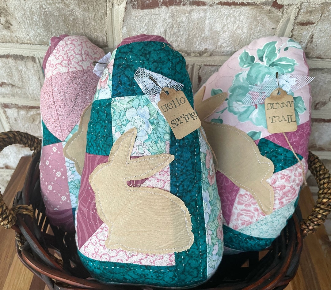 Easter Egg Pillow, Vintage Quilt Pillow, Easter Throw Pillows, Easter ...