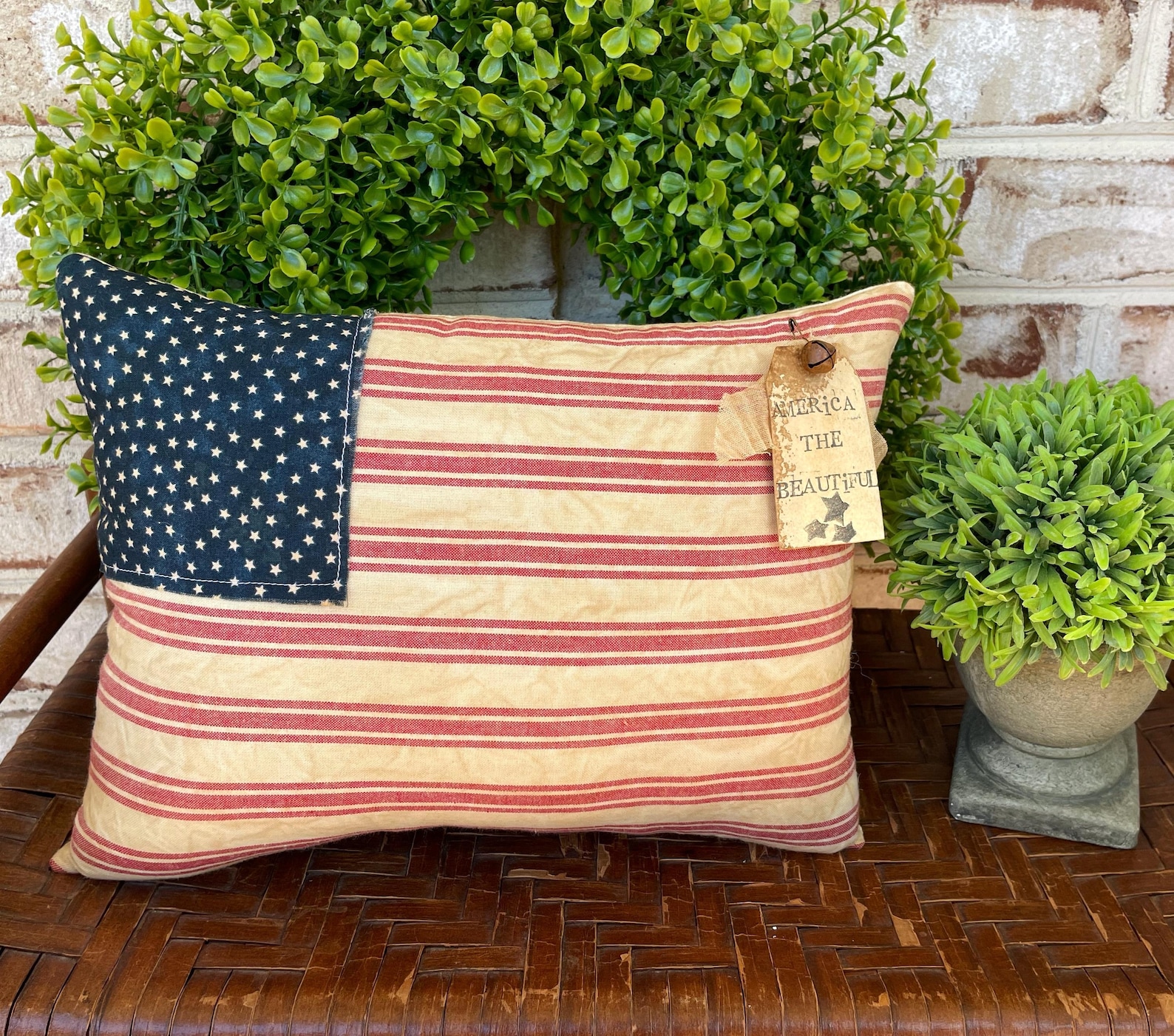 Primitive American Flag Pillow, Farmhouse Americana Cottage Style Throw ...