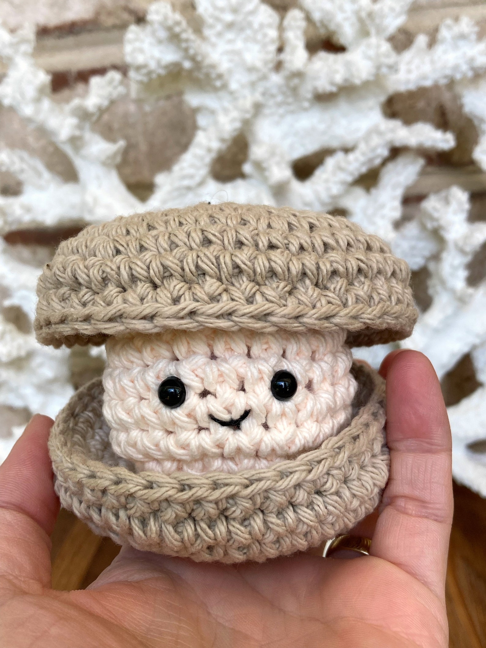 Clam Shell Plushie, Kawaiis Seashells, Clam Fidget, Crochet Clam Plush ...