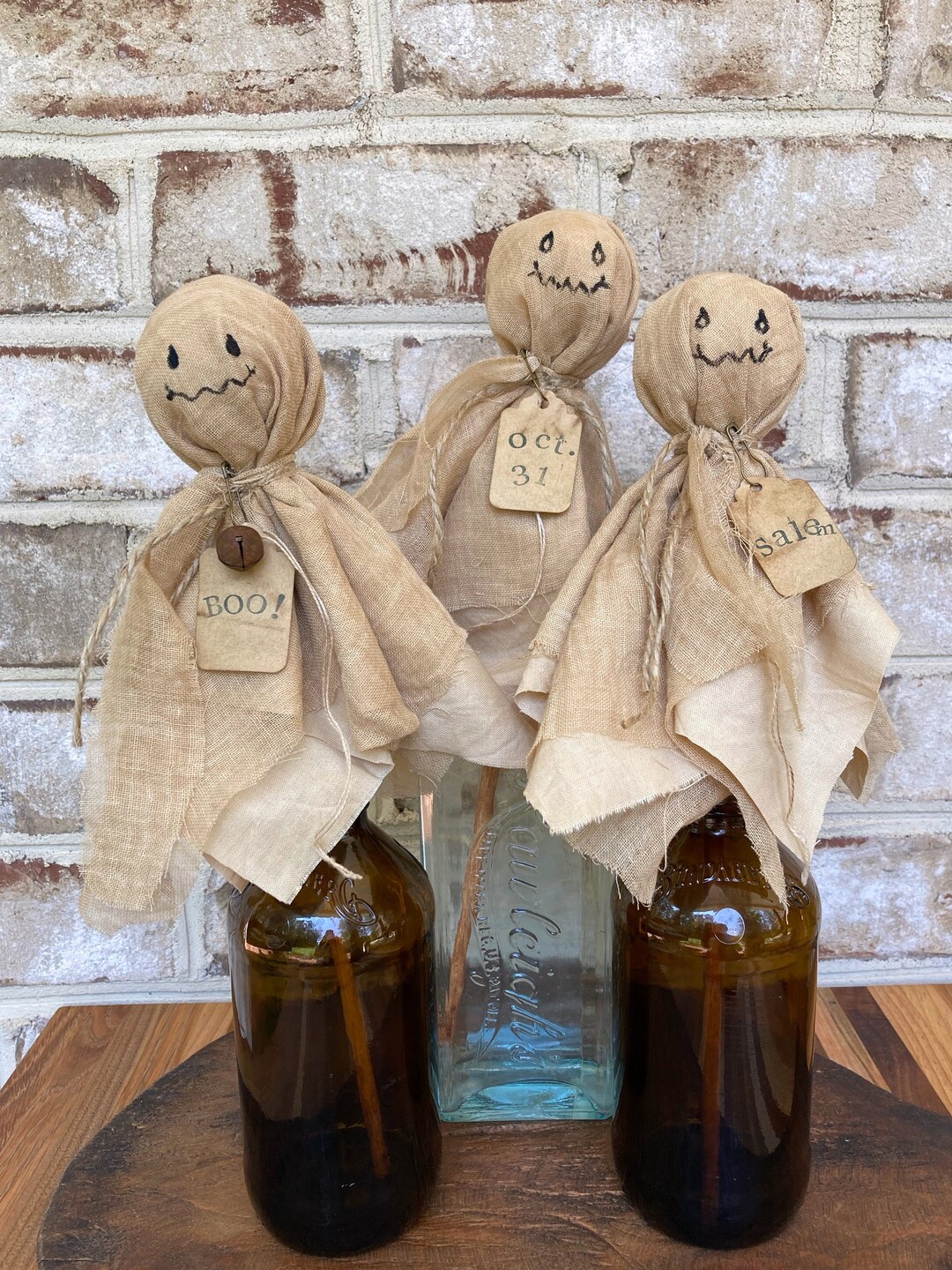 Ghost Pokes, Primitive Ghosts, Primitive Halloween Decor, Halloween ...