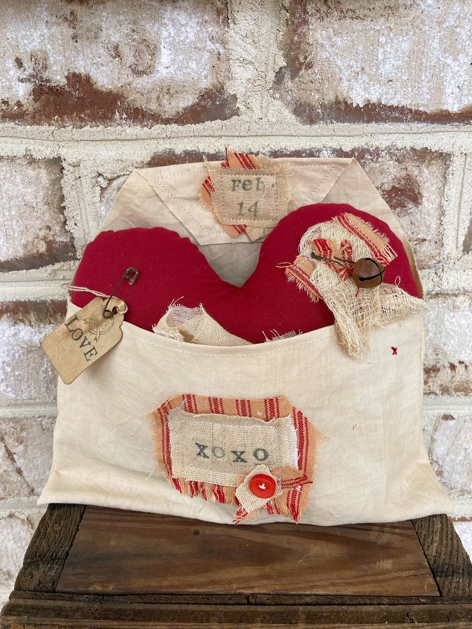 Primitive Valentine Heart, Primitive Love Letters, Valentine Shelf ...