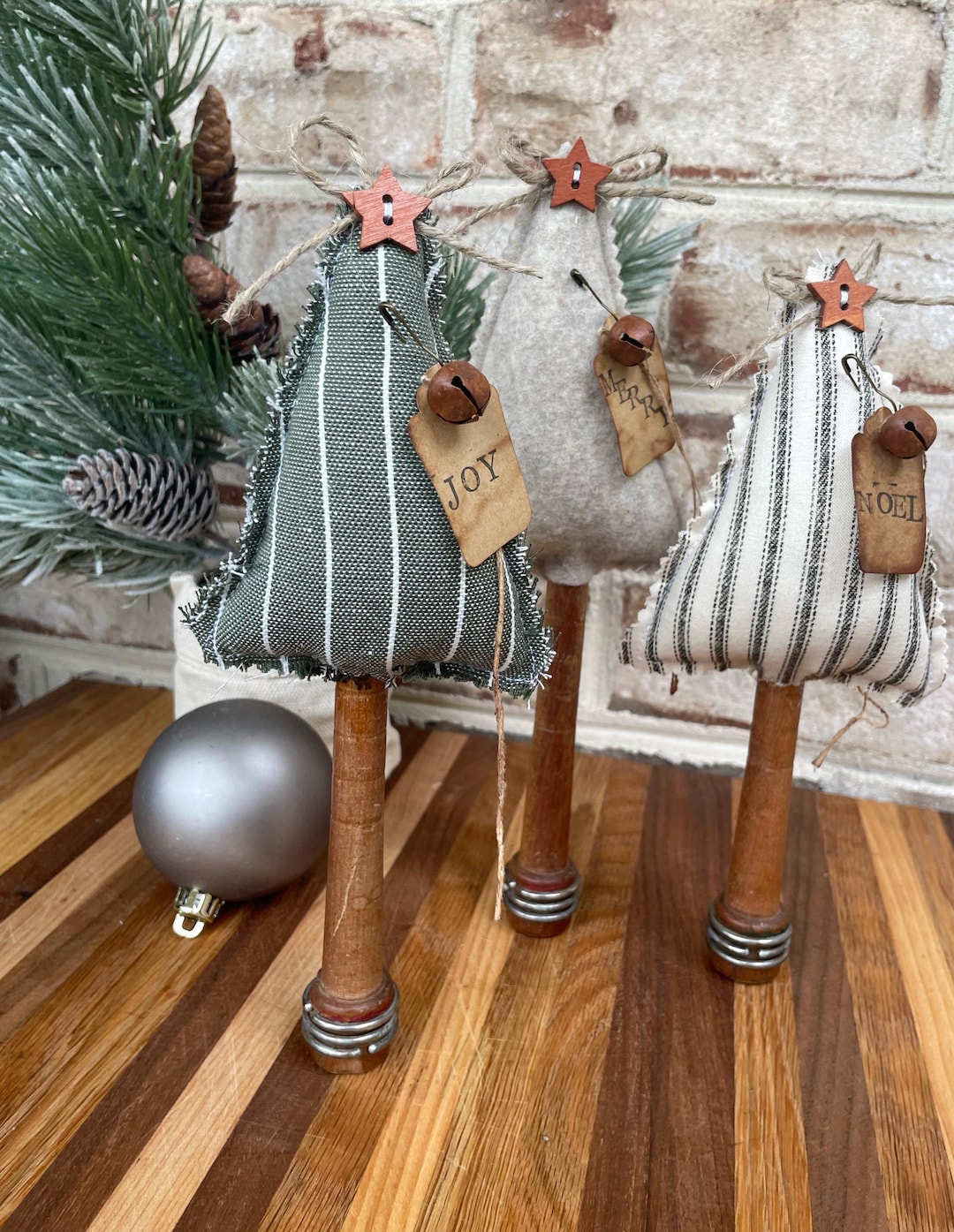 Spindle Christmas Trees, Farmhouse Christmas Tree, Neutral Christmas ...