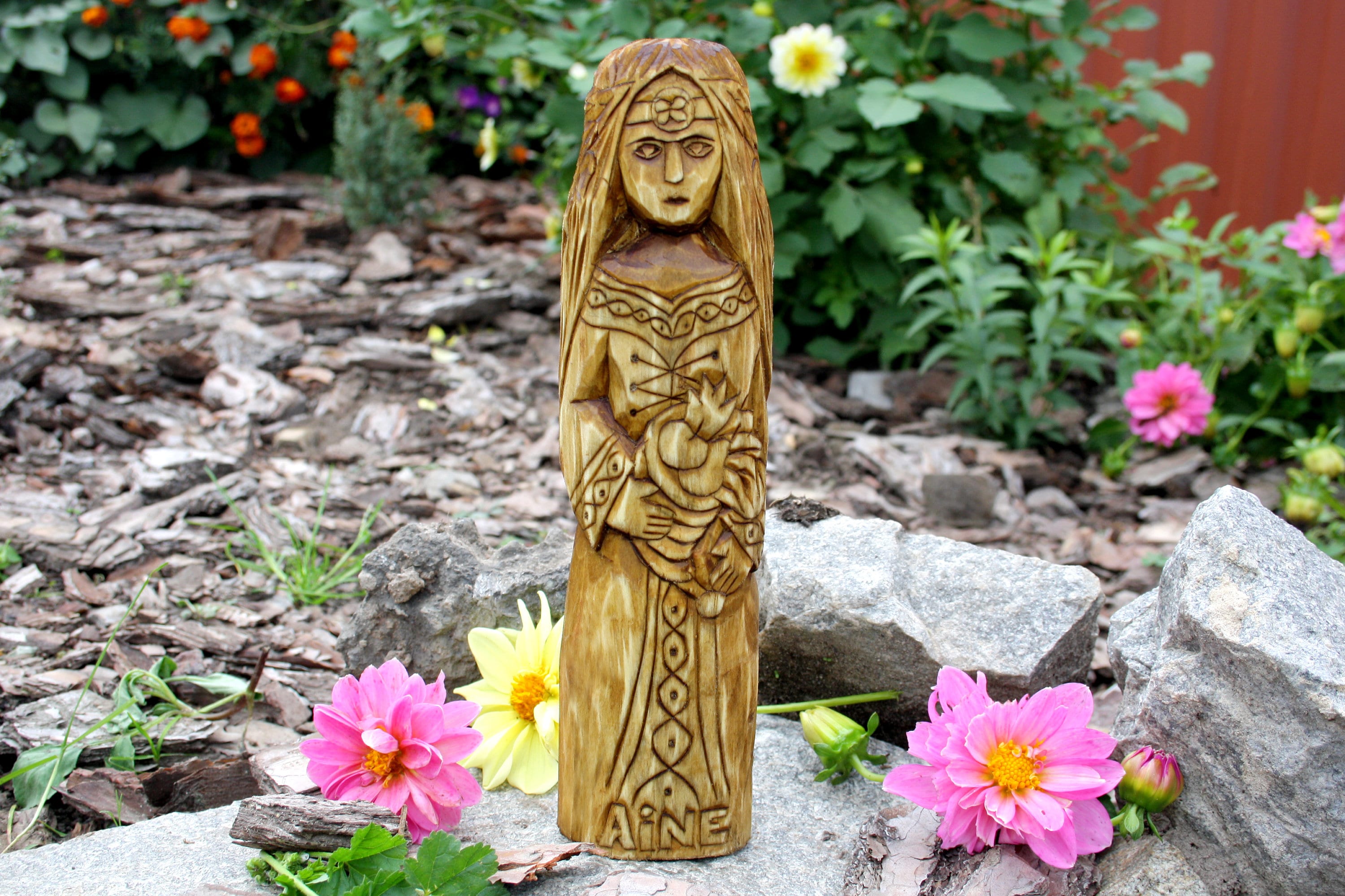 Big wooden statue of AINE. Celtic goddess. Wiccan wicca | Etsy