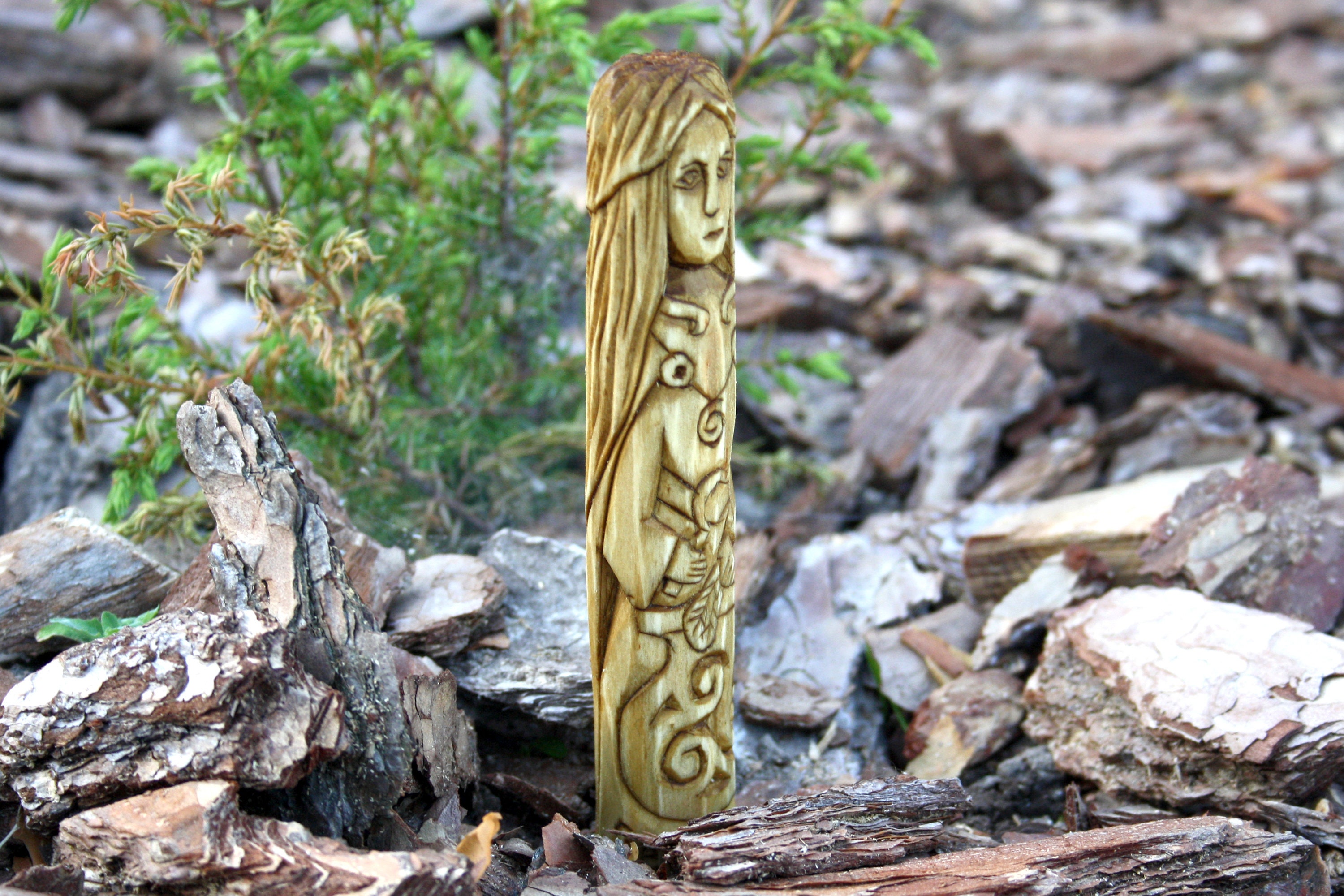 Goddess CERRIDWEN. Celtic Goddess. Wooden Statue Cerridwen. Wiccan ...