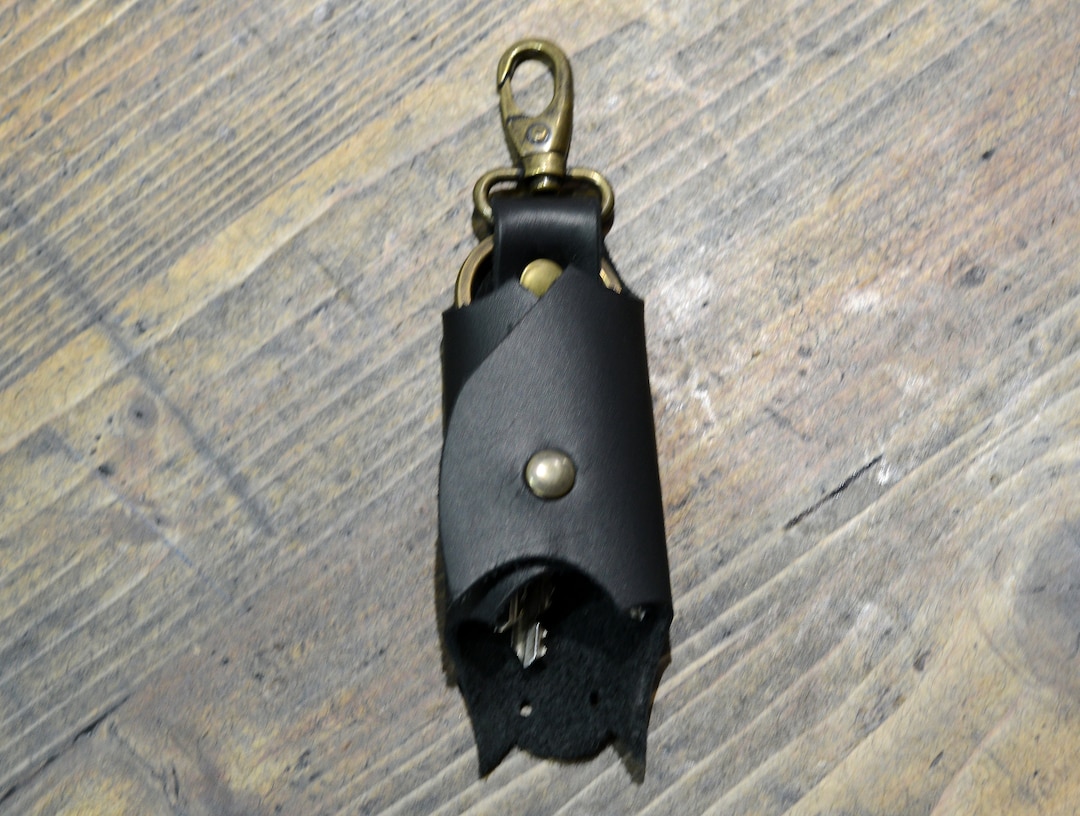 Bat Key Ring,leather Keychain,keychain,keyring,key,coffin,vampire ...