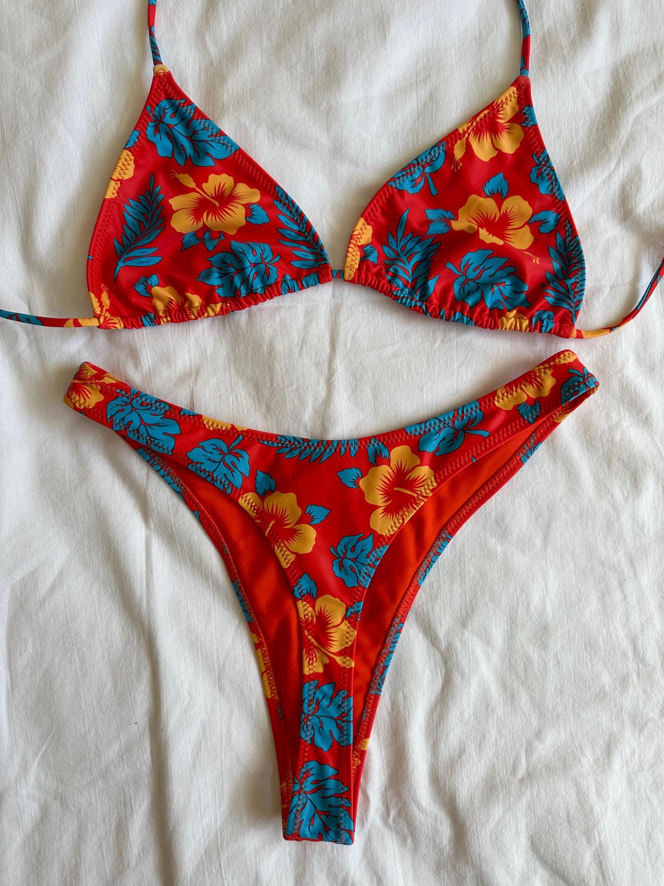 Vintage-inspired Thong Bikini - 80s 90s Hawaiian Hibiscus Print - Red ...