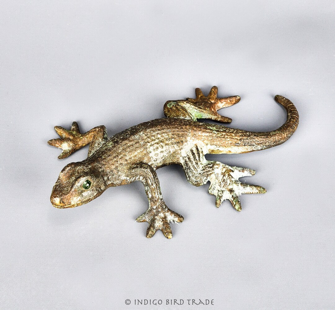 Fine Antique Japanese Bronze Lizard Sculpture Glass Green Eyes ...