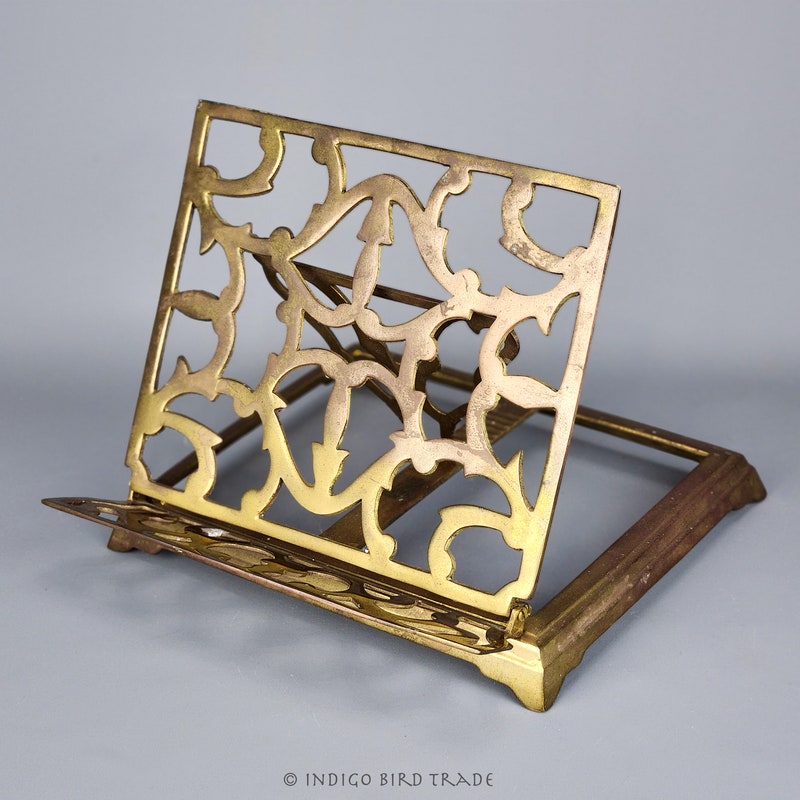 Book Holder Stand - Etsy