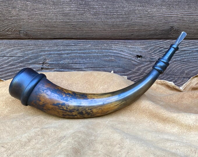 Southern Powder Horn With Applied Horn Tip and Turned Cherry Base Plug ...