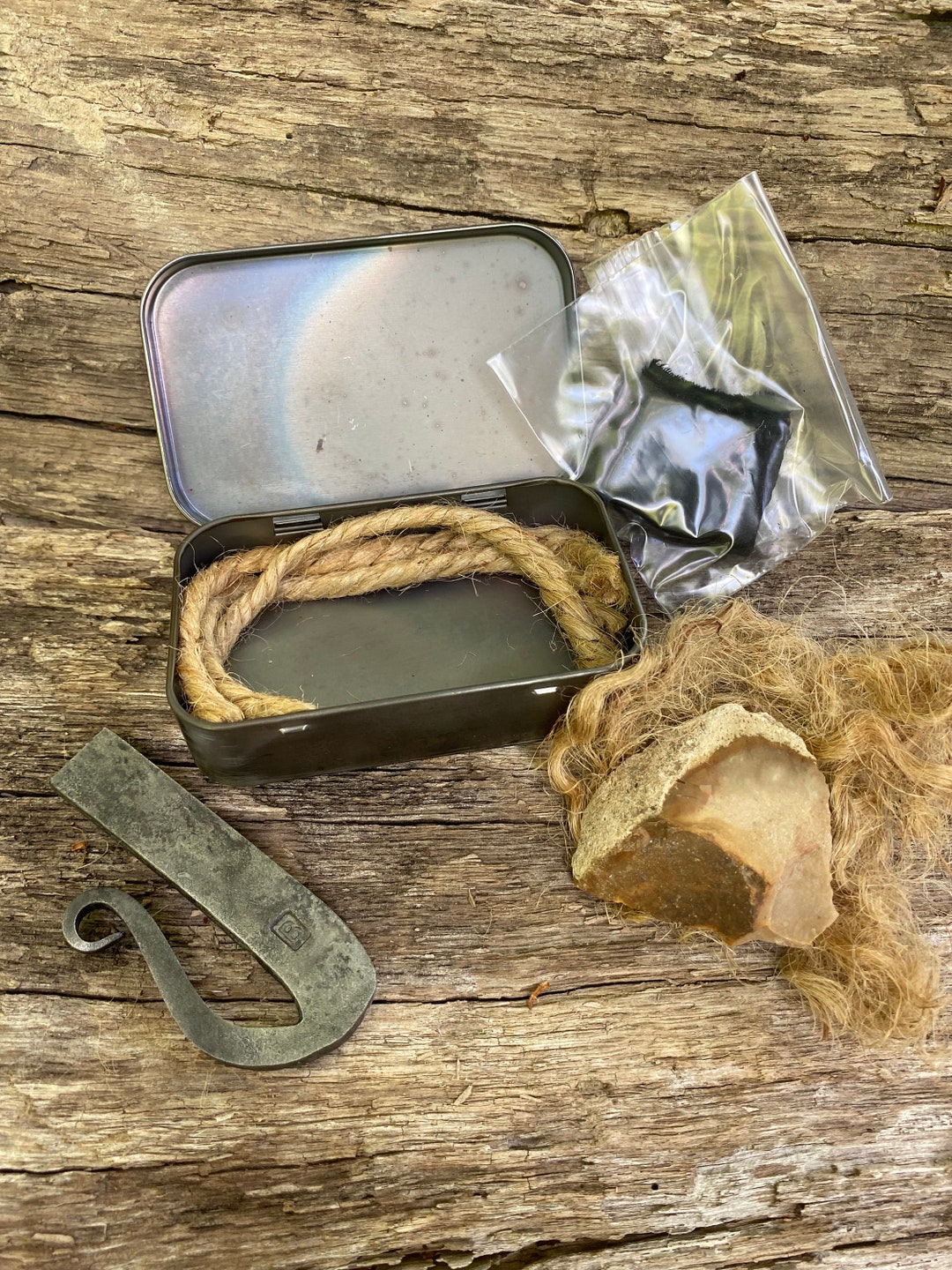 Flint & Steel Set. Complete Fire Making Kit With English Monkey Tail ...