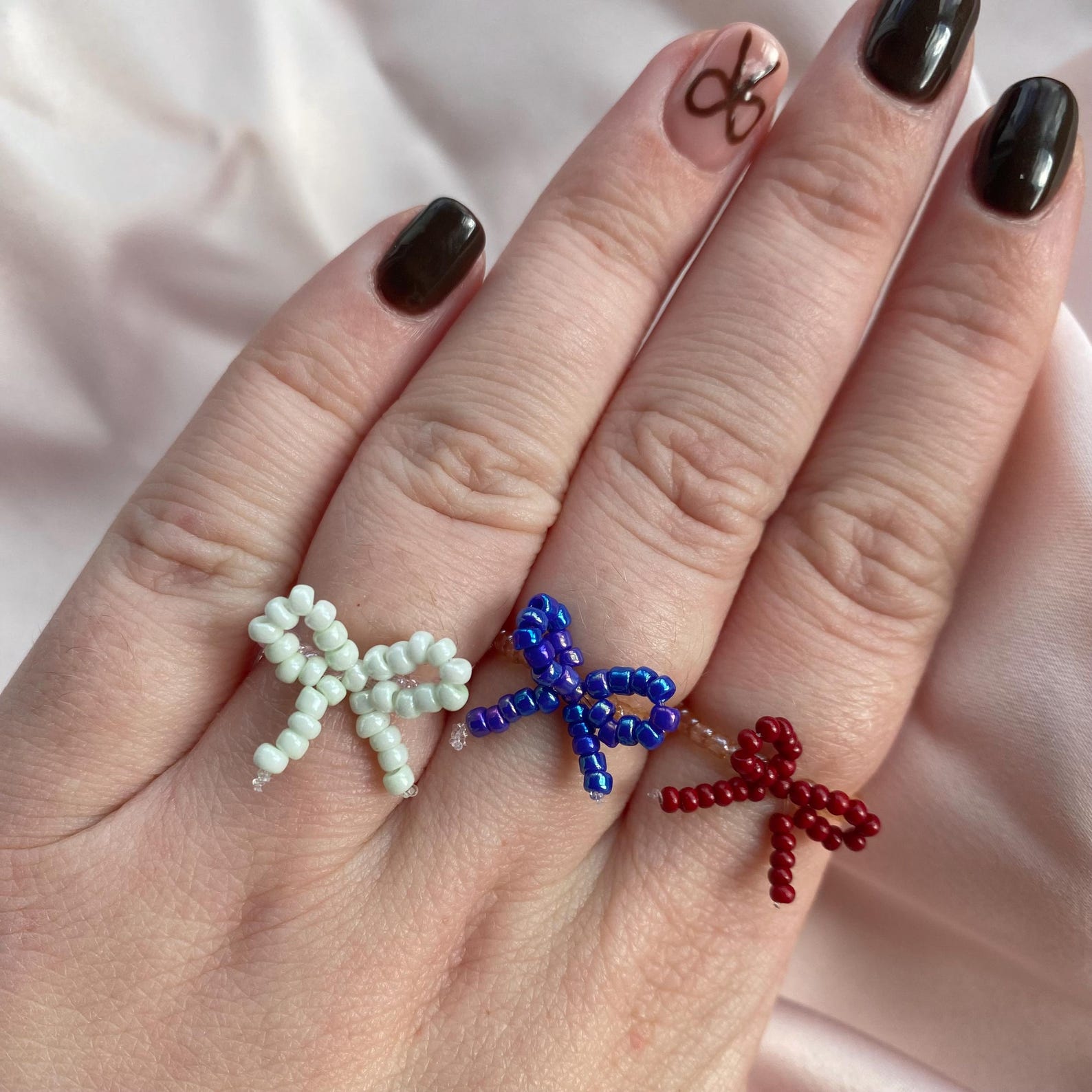Dainty Bow Ring, Seed Bead Bow Ring, Beaded Bow Rings - Etsy
