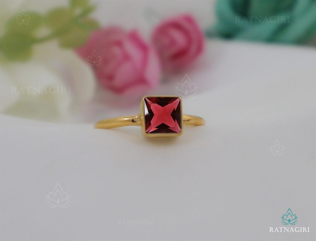 Square Garnet 6mm Minimalist Ring, 18k Gold Vermeil or 925 Sterling ...
