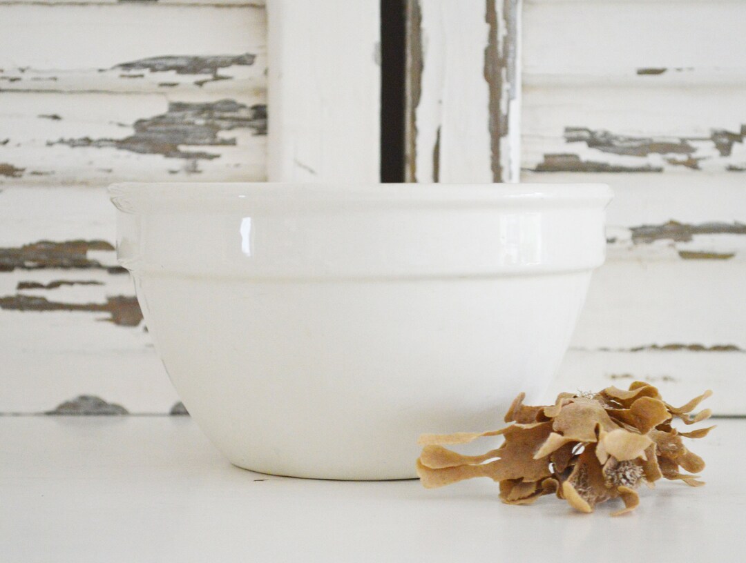 Medium Sized Vintage White Pudding Bowls, English Ironstone, White ...