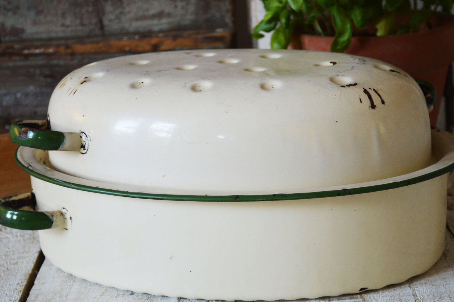 Vintage Enamel Oval Roaster Roasting Pot Casserole Pot | Etsy UK