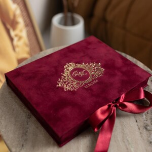 Luxury Red Velvet Wedding Invitation Box Suede | Acrylic Card Invites ...
