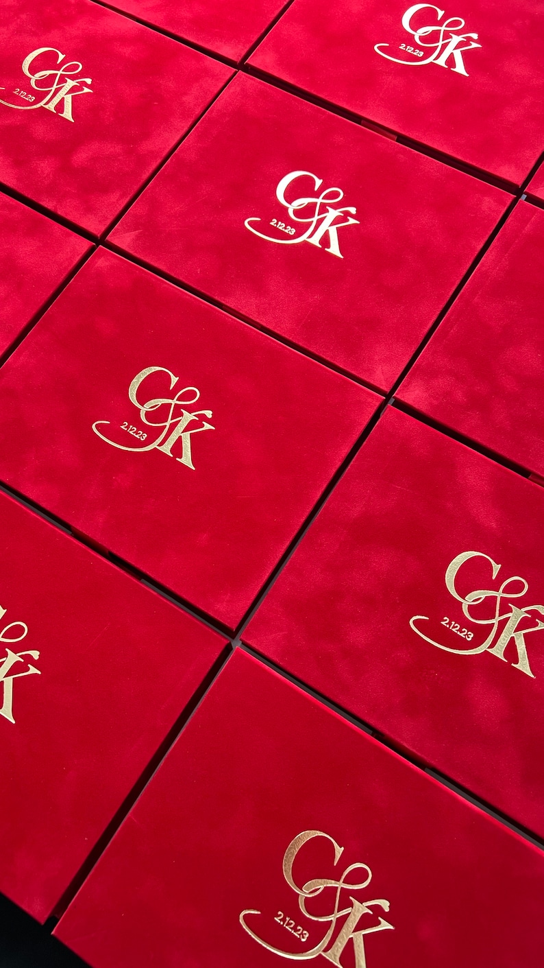 Luxurious Red Wedding Velor Invitation Box | Acrylic Wedding ...