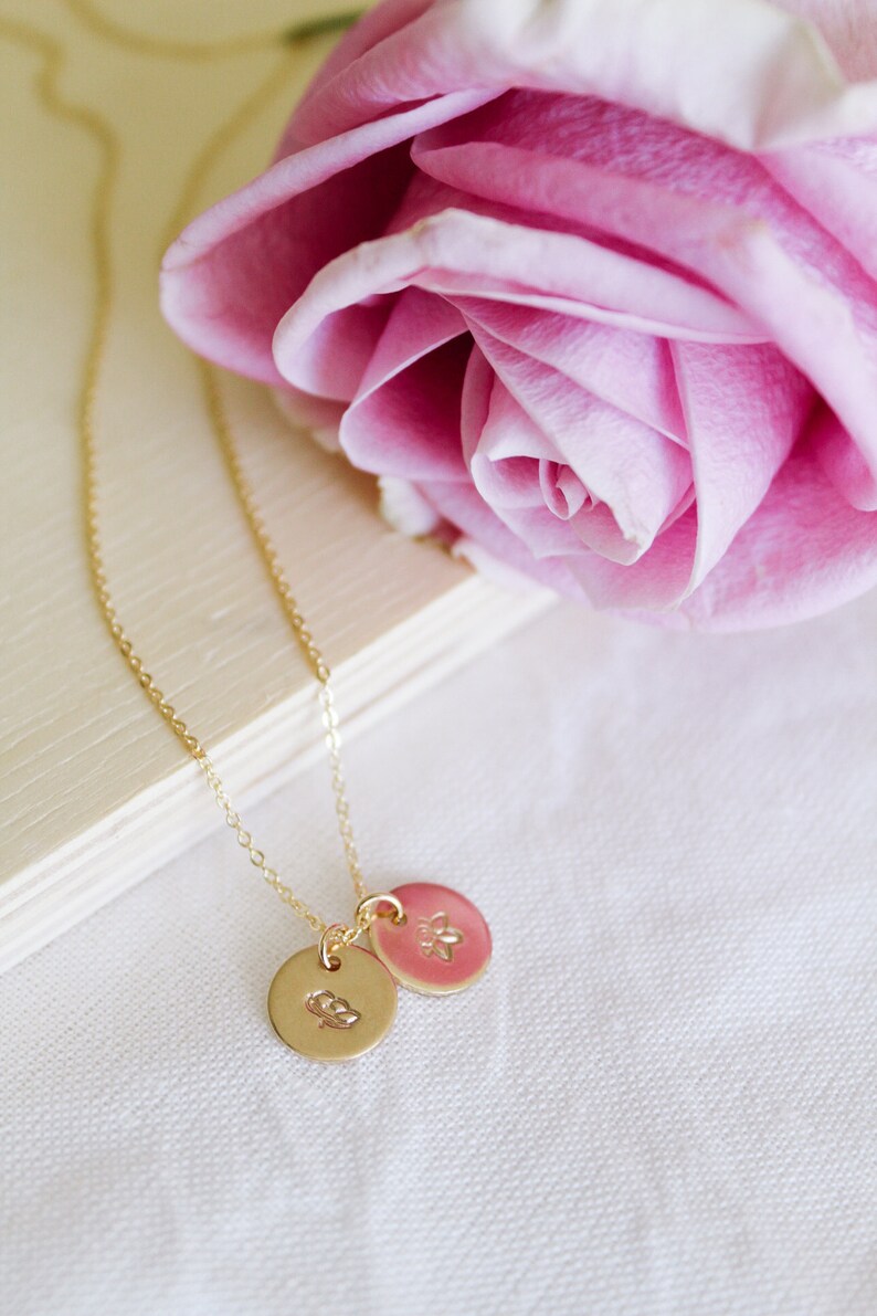 Personalized Birth Flower Necklace – Gold Custom Pendant With Birth ...