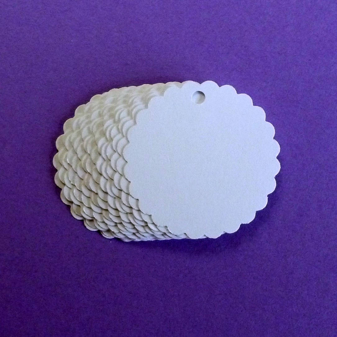 50 White Tags Scalloped Round Tags Gift Tags Price Tags Blank - Etsy