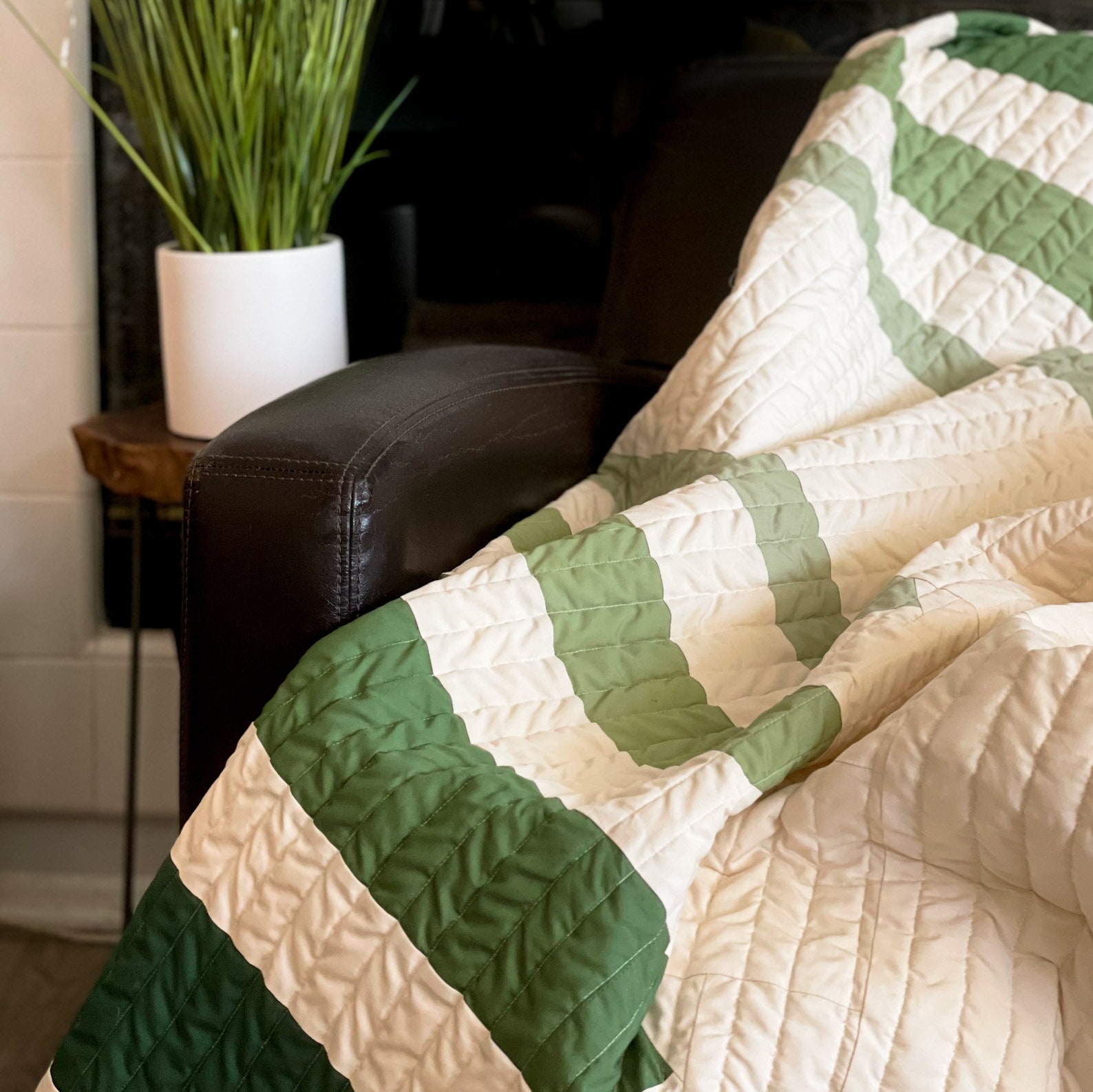 Pineknot Quilt Pattern - Modern Minimal Quilt Pattern PDF Download ...