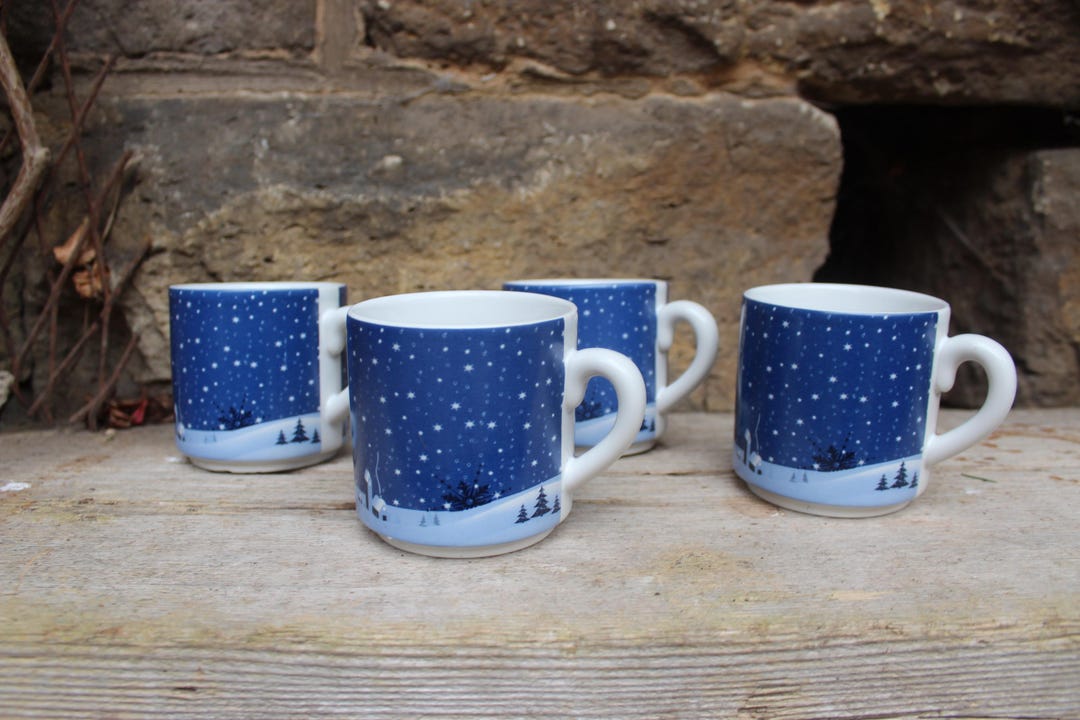 Set of 4 Christmas Mugs, Winter Landscape Design / Mulled Wine/punch ...