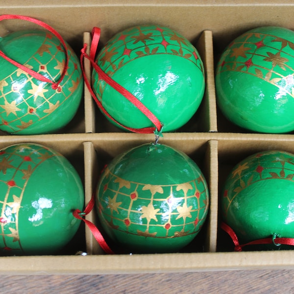 Vintage Baubles - Etsy