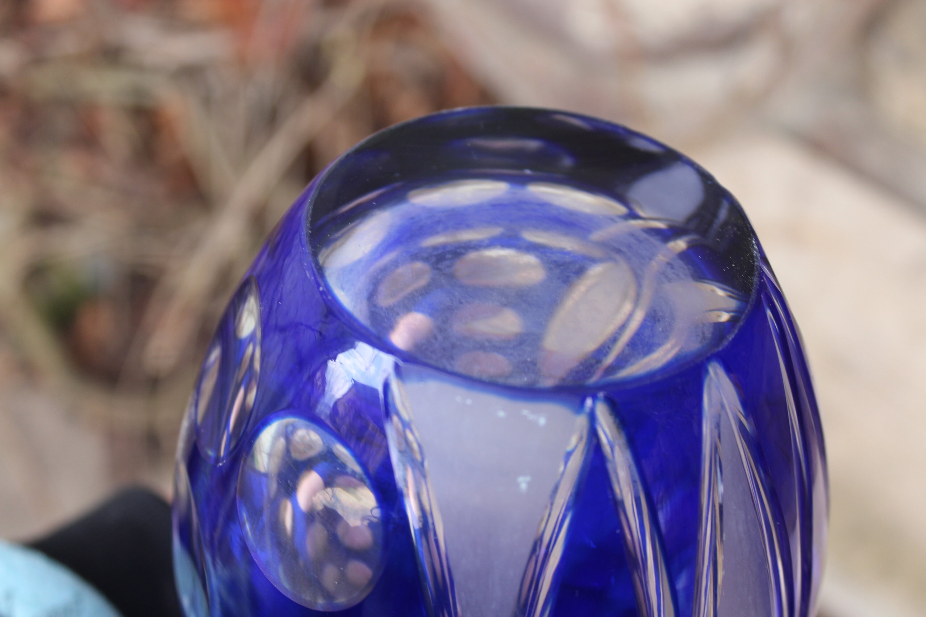 Overlay Glass Vase, 24% Lead Crystal, Magnifying Glass and Chip Cut ...