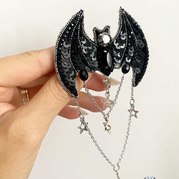 Bat Brooch - Etsy