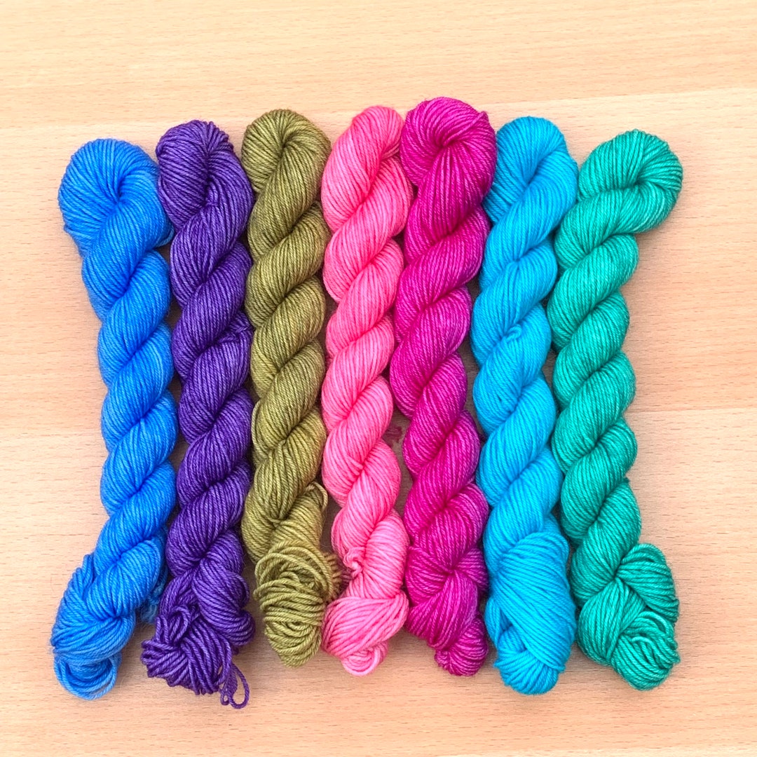 Jewel Box - Hand Dyed Minis - Rich Bright Colours - 7x20g - 595m - Dyed ...