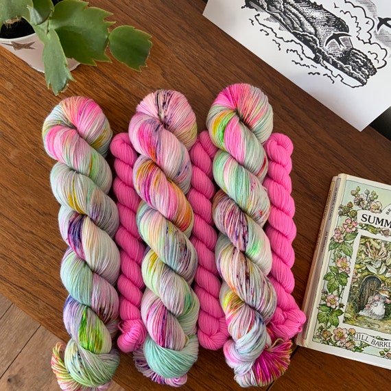 Bloom Sock Set Hand Dyed Speckled Sock Yarn Superwash - Etsy UK