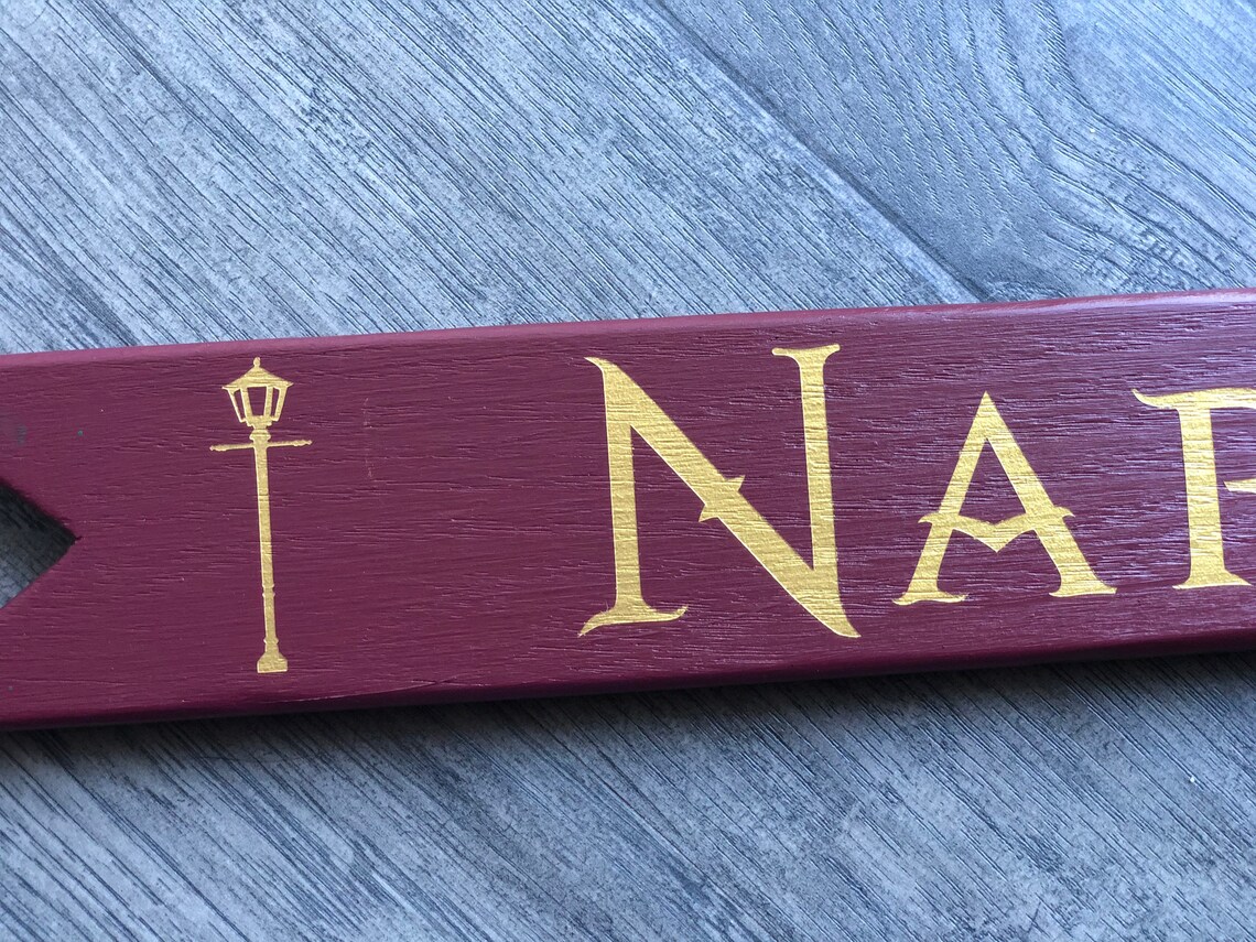 Narnia Directional Sign - Etsy