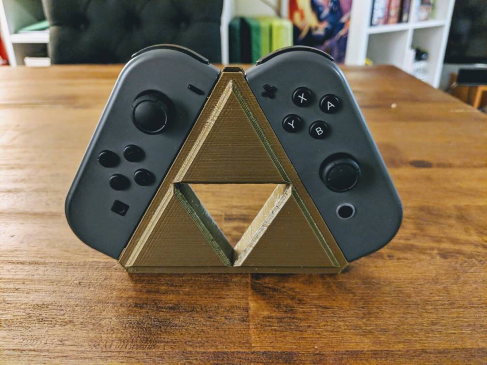 Bronze Triforce Joycon Display Stand and Game Holder - Etsy