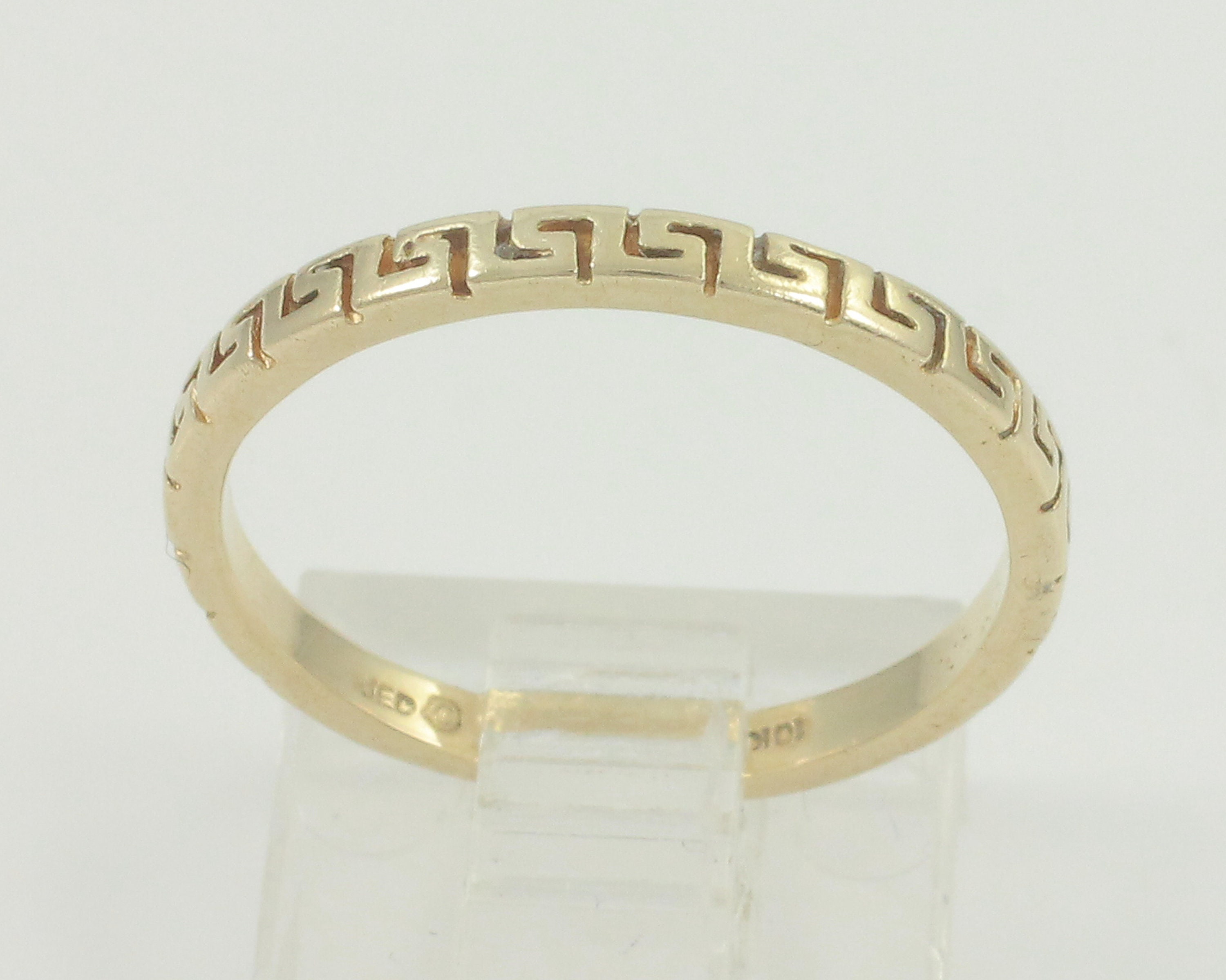 Vintage 10K Greek Key Band, 1980s 10K Gold Meander Band, 1980s Size 7.5 ...