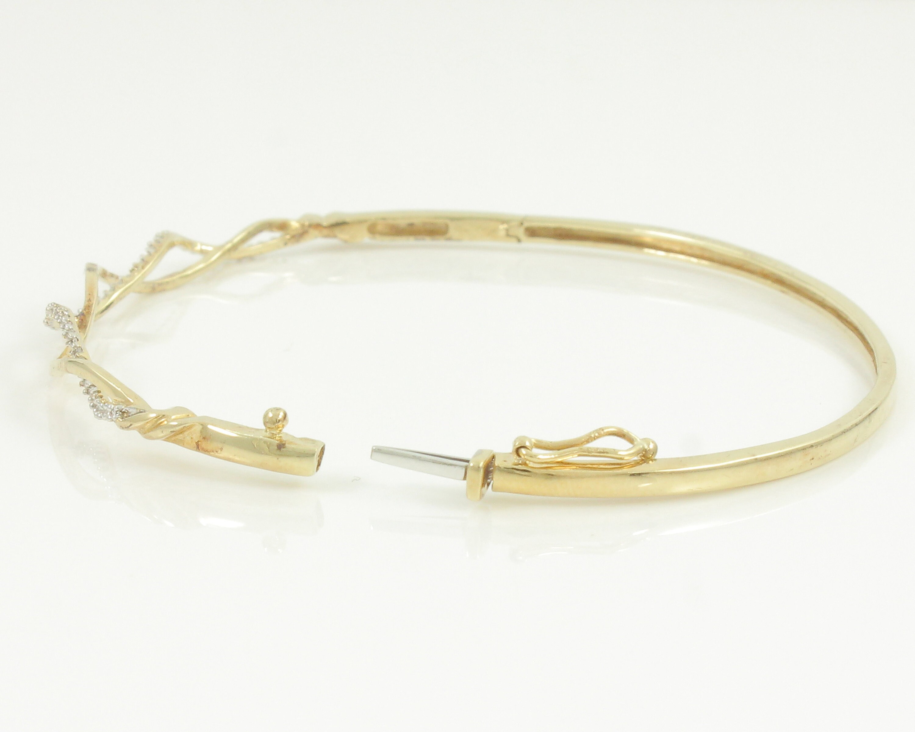 Vintage 10K Diamond Bangle Bracelet, 10K Yellow Gold .25 CT Diamond ...