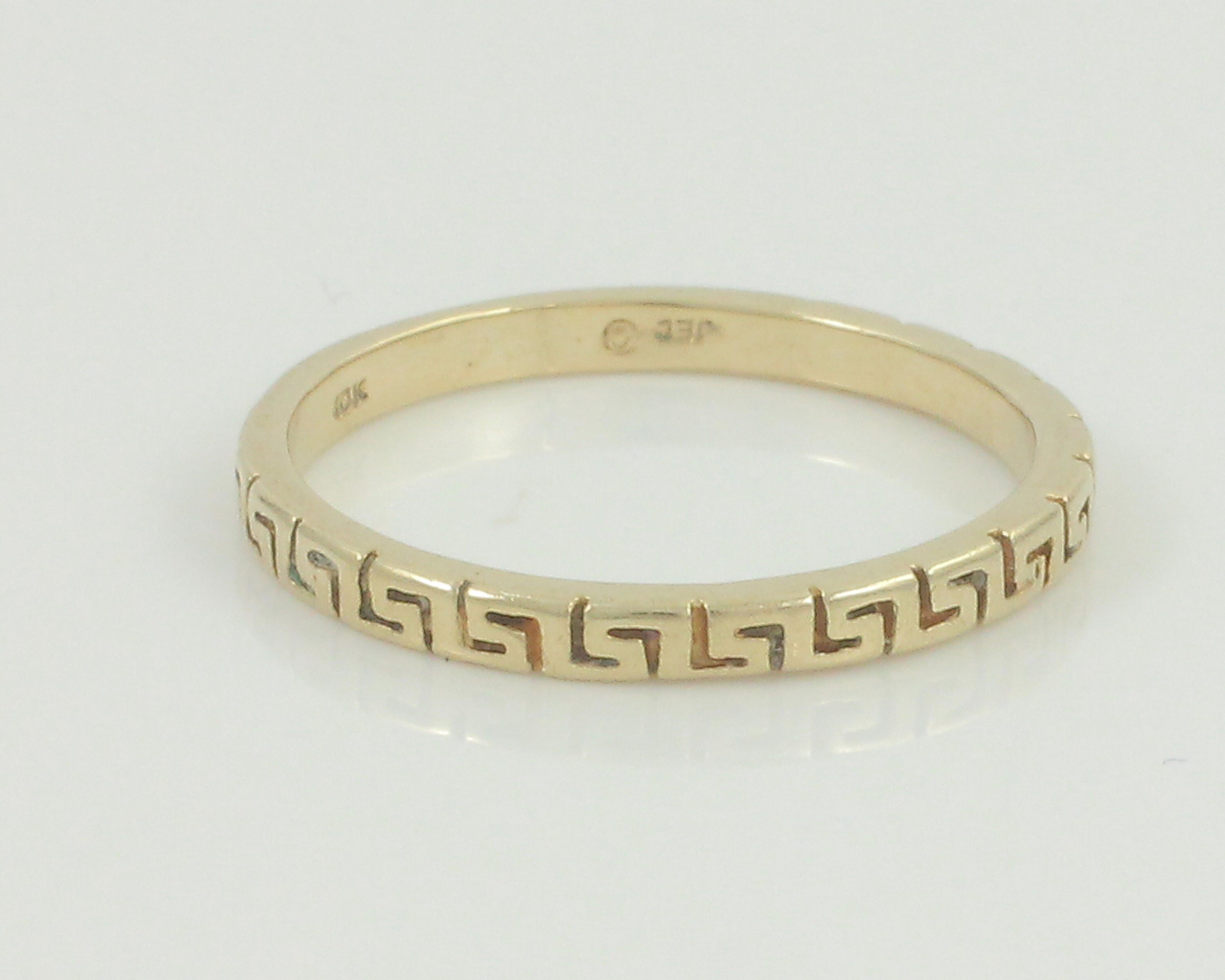 Vintage 10K Greek Key Band, 1980s 10K Gold Meander Band, 1980s Size 7.5 ...