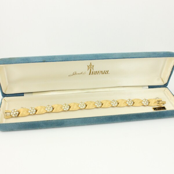 Trifari Jewelry - Etsy