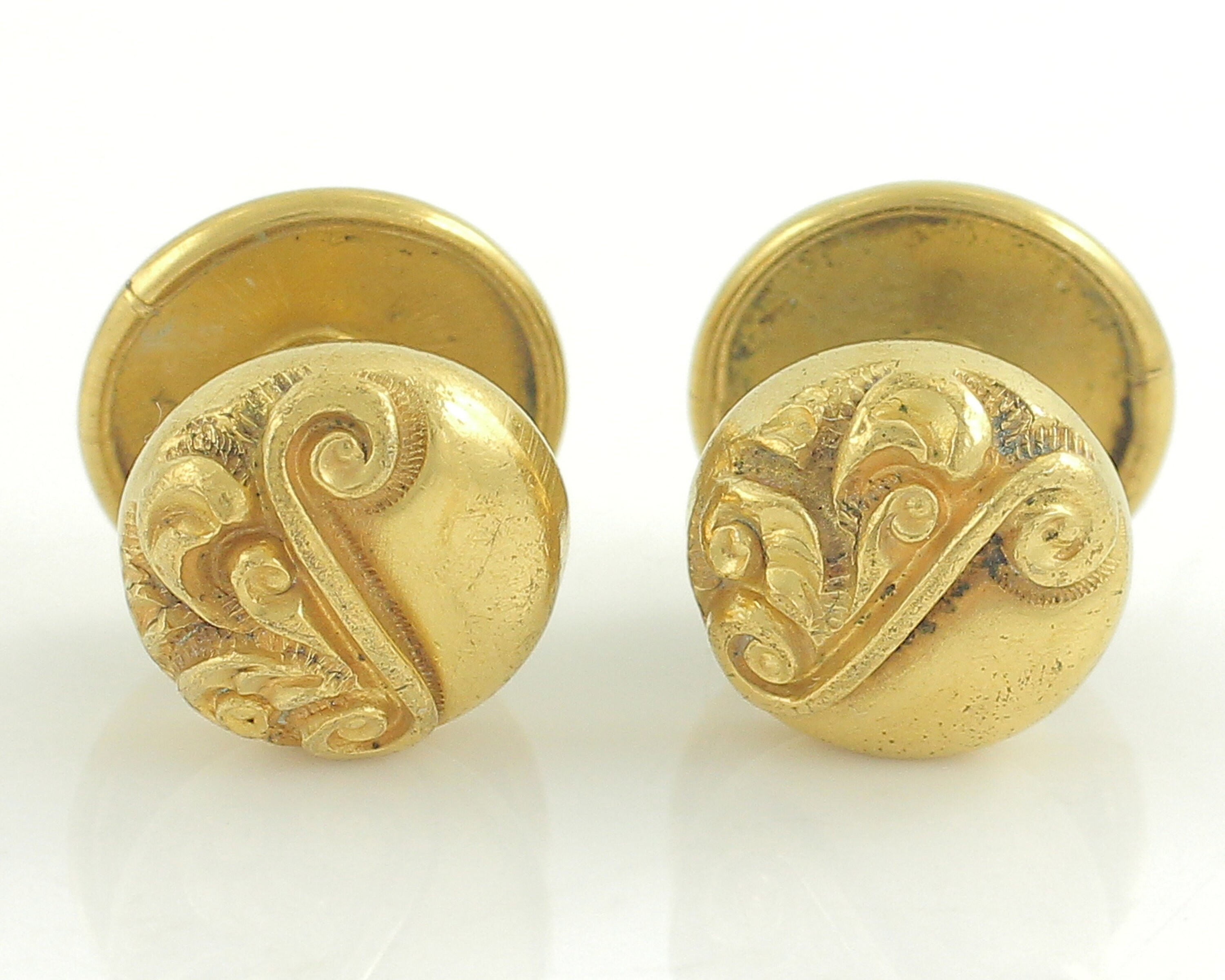 Gold Victorian Scrolls