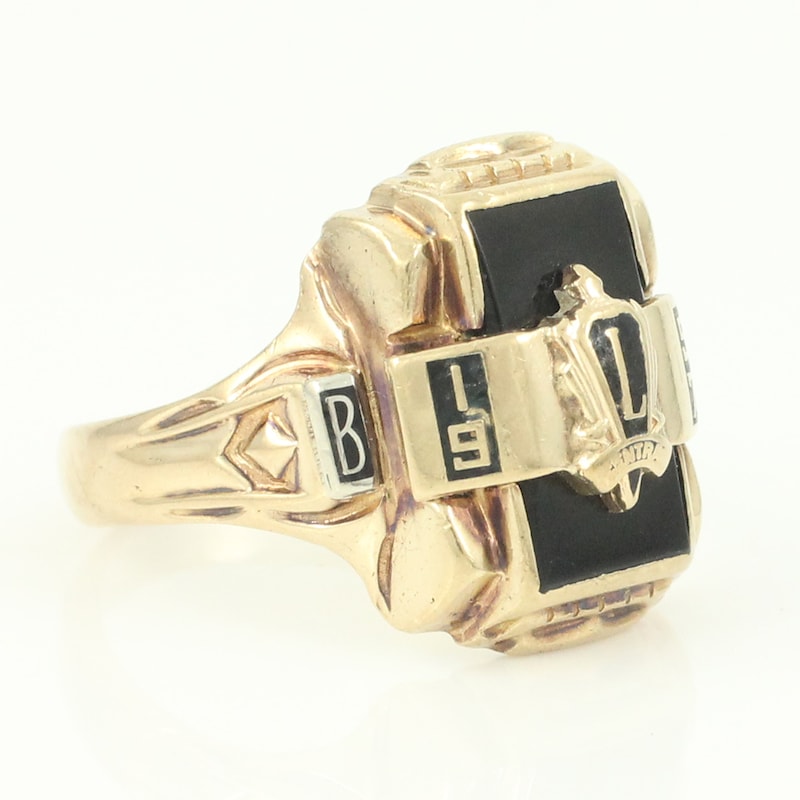 Class Ring - Etsy
