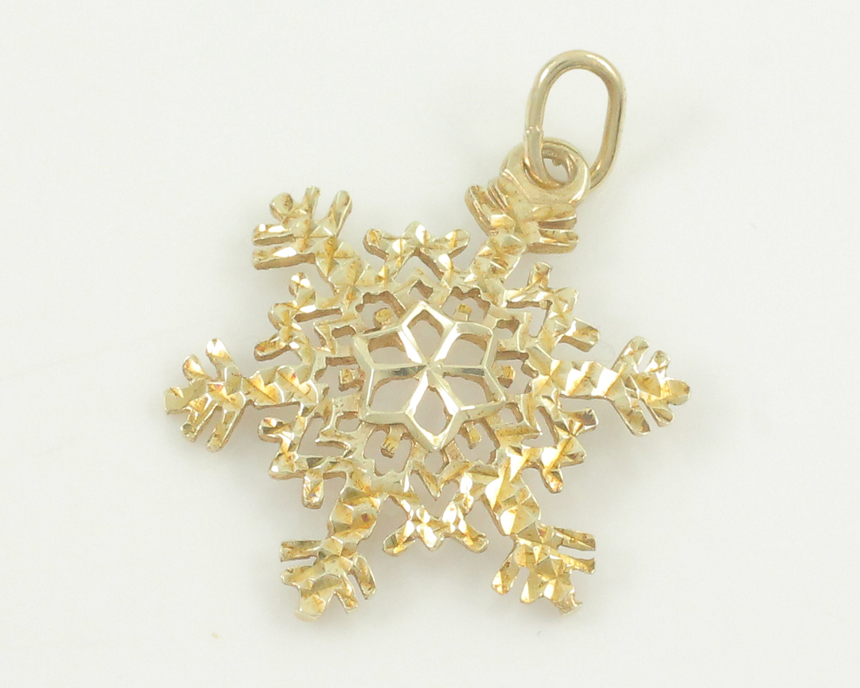 Vintage 10K Snowflake Pendant, 1980s 10K Diamond Cut Snowflake Charm ...