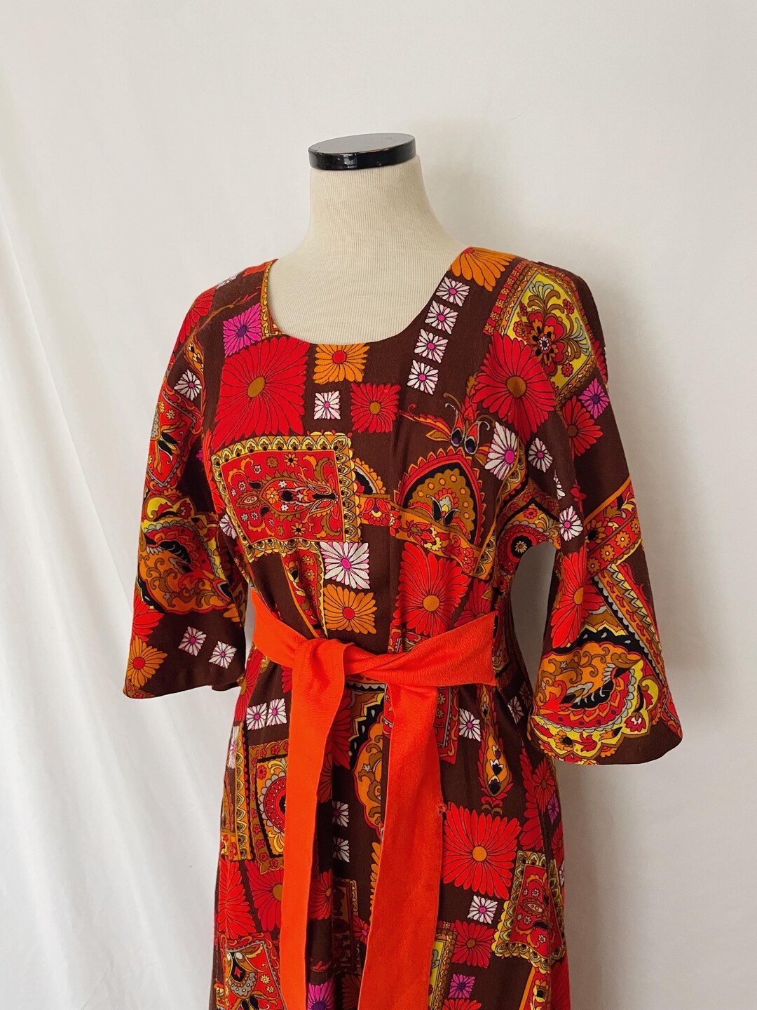 1970’s Psychedelic Barkcloth Maxi Dress by Two Potato - Etsy