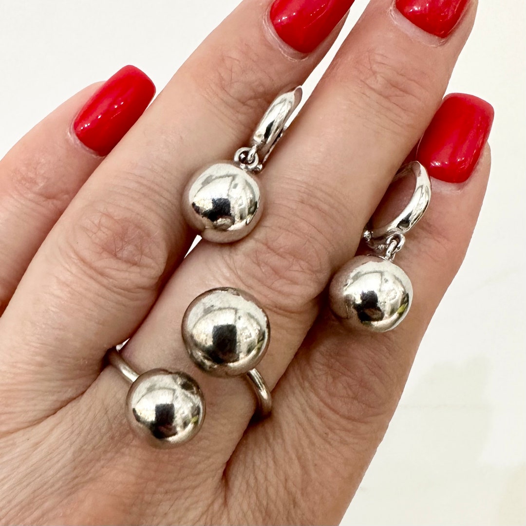 Silver Ball Drop Earrings and Double Balls Adjustable Ring Gumdrop ...