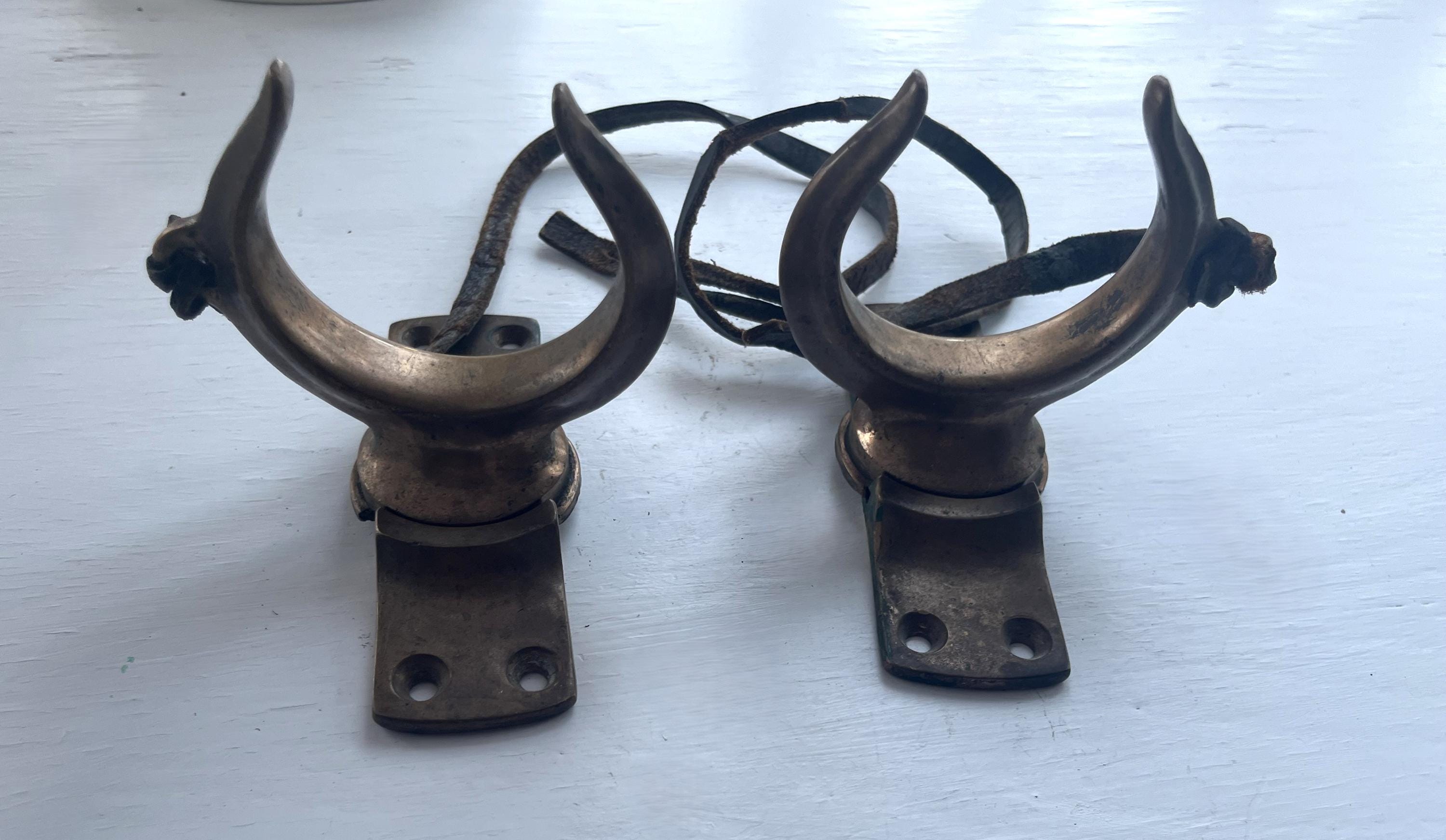 Vintage Bronze Swivel Mount Oar Locks With Leather Straps - Etsy