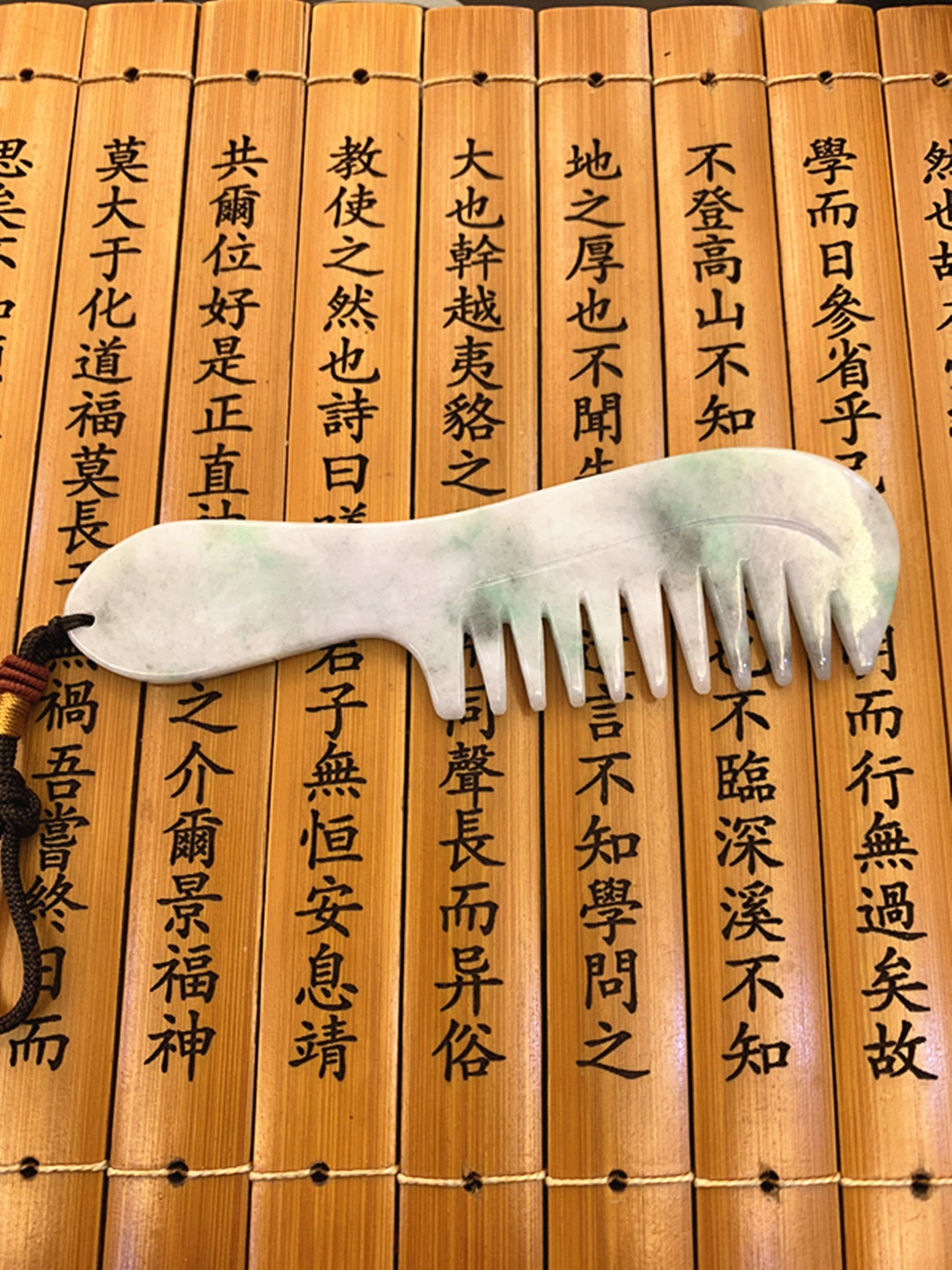 Natural Genuine A Natural Green Jade Combs Hair Jewelry Comb - Etsy