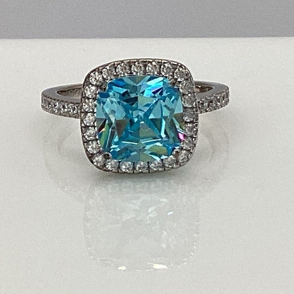 Blue Halo Ring - Etsy