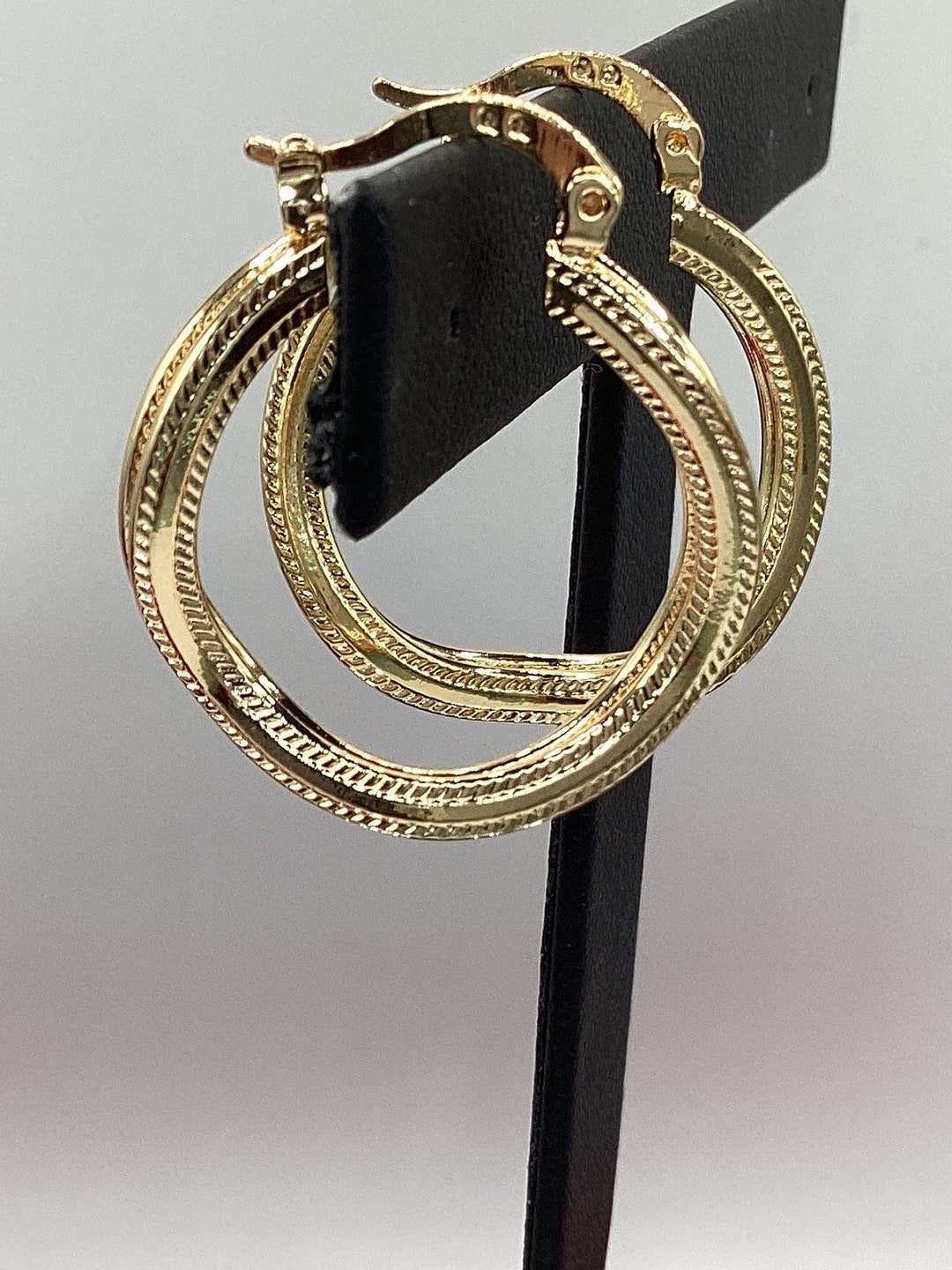 14k Yellow Gold Hoops Wavy Diamond Cut Hoops 25mm Hoop Earrings Gold ...